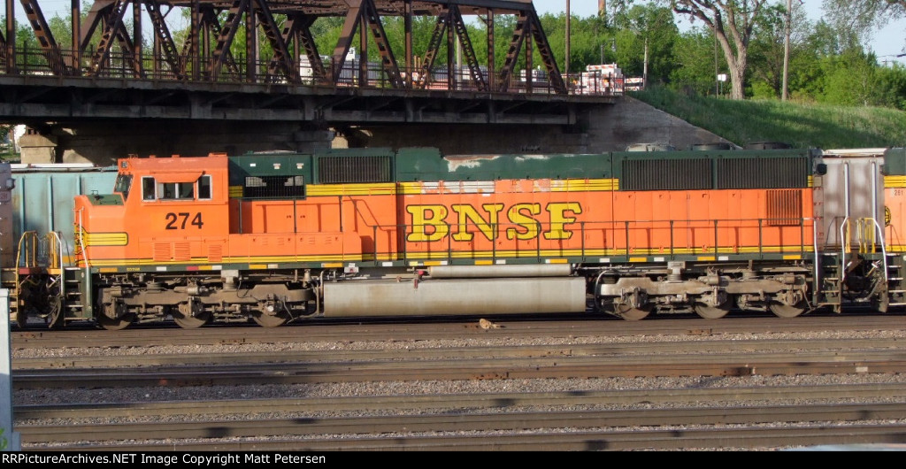 BNSF 274